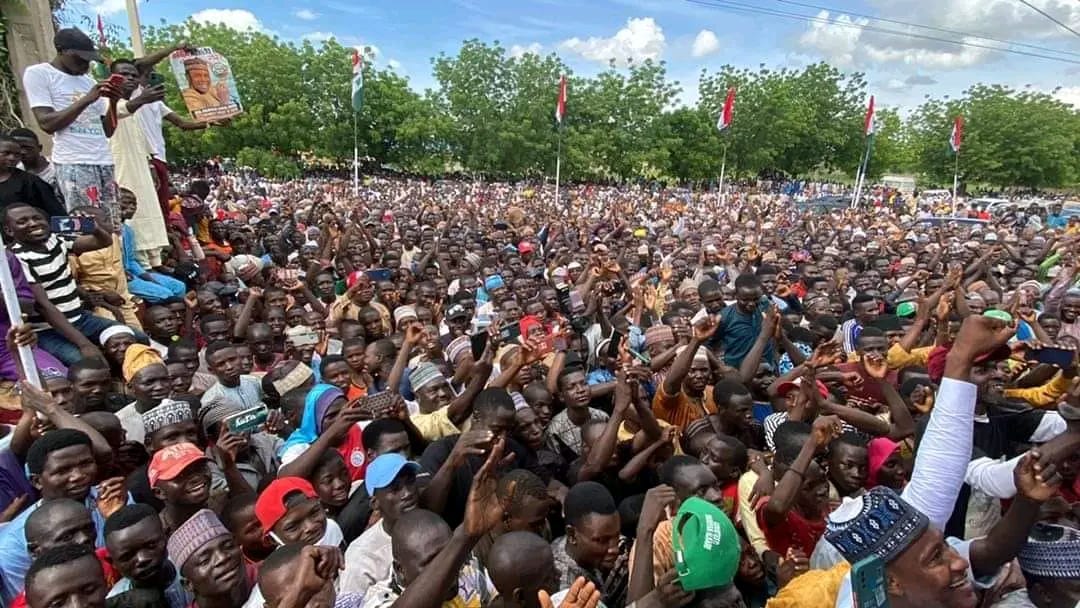 2023 Election: 20,000 APC, NNPP members dump parties, defect to PDP ...