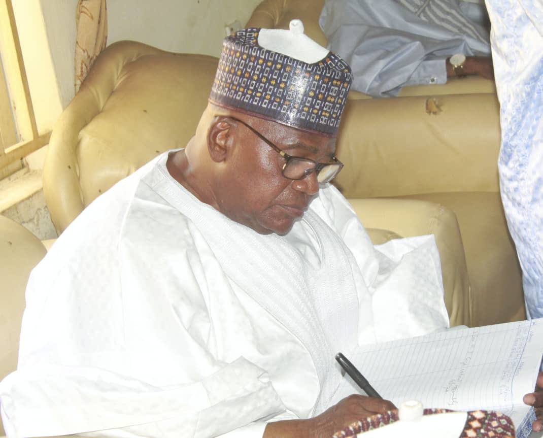 Just in: All Progressive Congress in Gombe expels Sen Danjuma Goje for ...