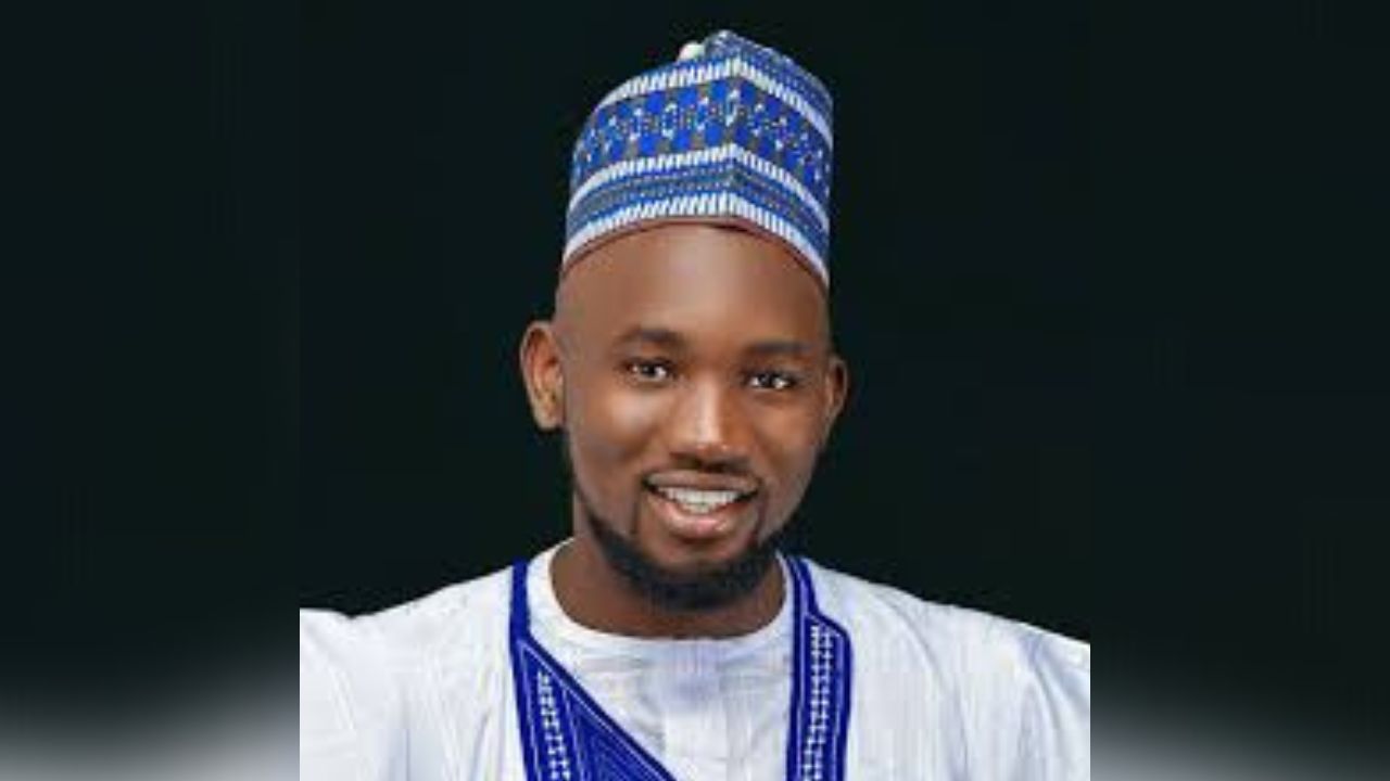 Nigerian artist pays tribute to late singer, MohBad | AIT LIVE